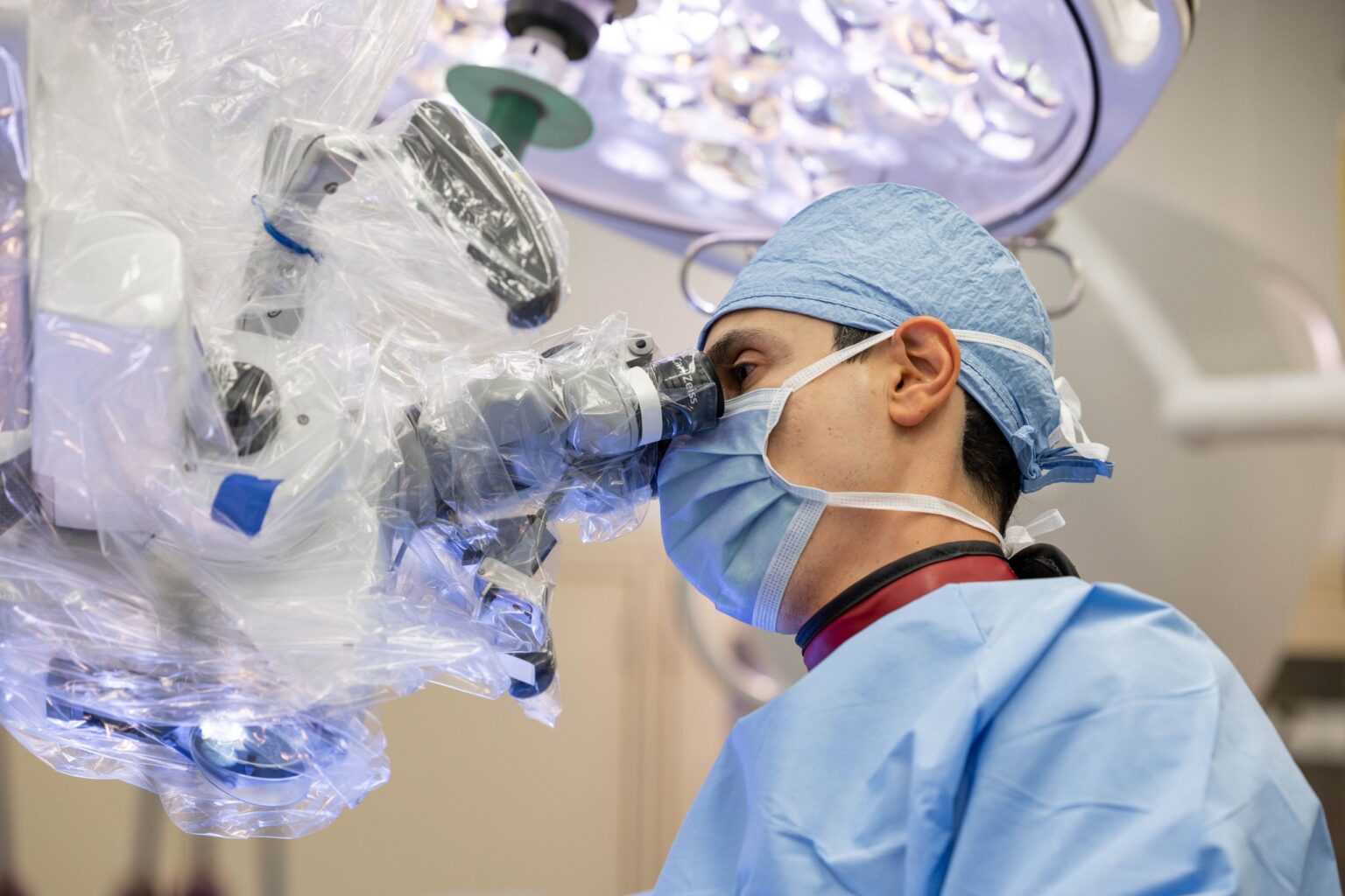 Video: Alternatives to Traditional Spinal Fusion | DISC