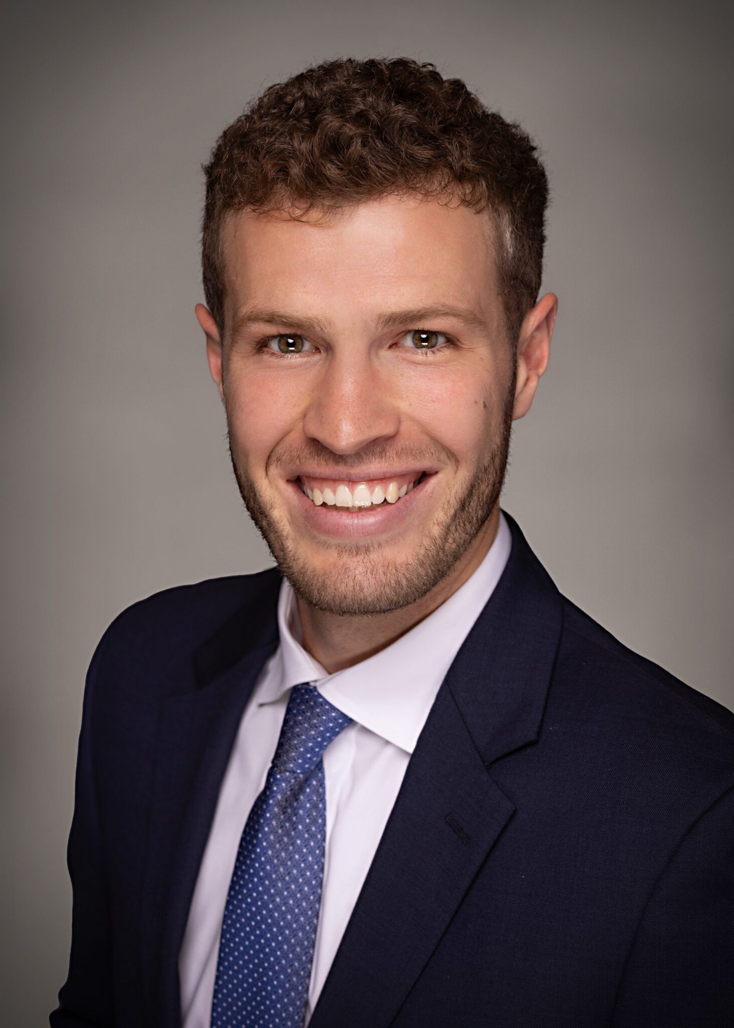 Meet Our Team: Spine Surgeons and PAs of DISC