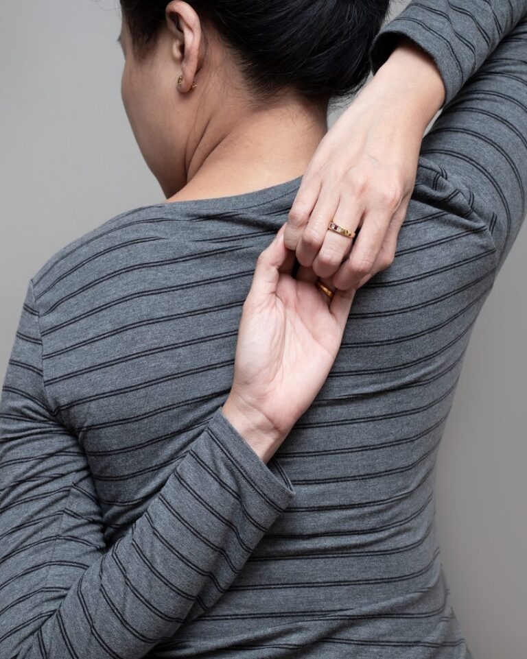 Tips for Flying With Back and Neck Pain | DISC Blog