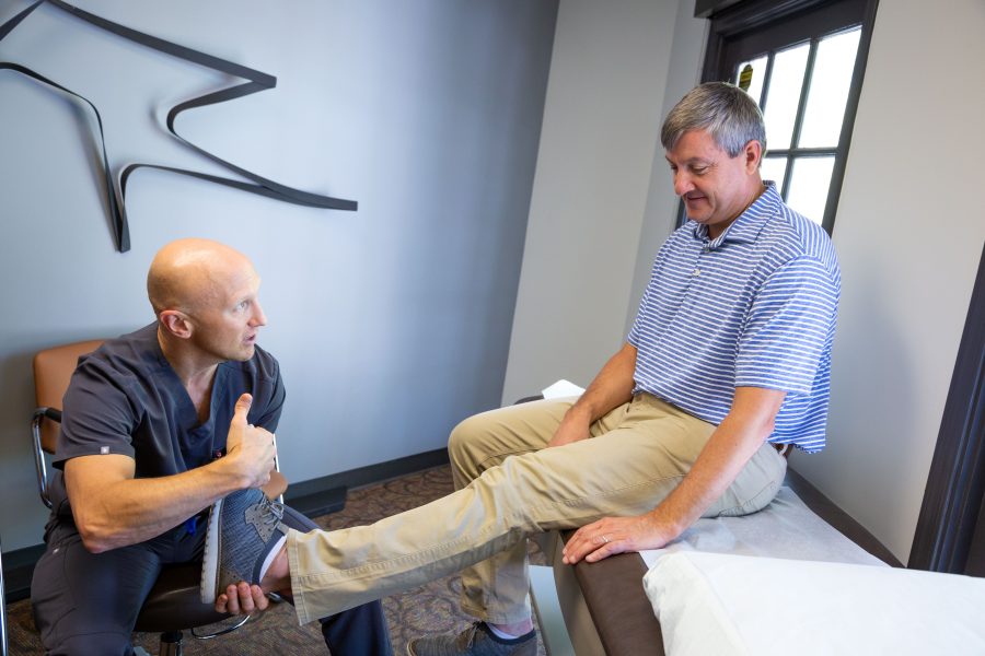 Radiculitis Diagnosis and Treatment in Arizona | DISC